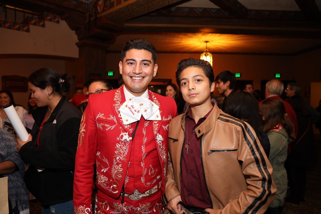 Students enjoy a evening of Mariachi at the Fox – Fox Riverside Theater ...